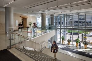 Center for Life Science | Boston - BioMed Realty